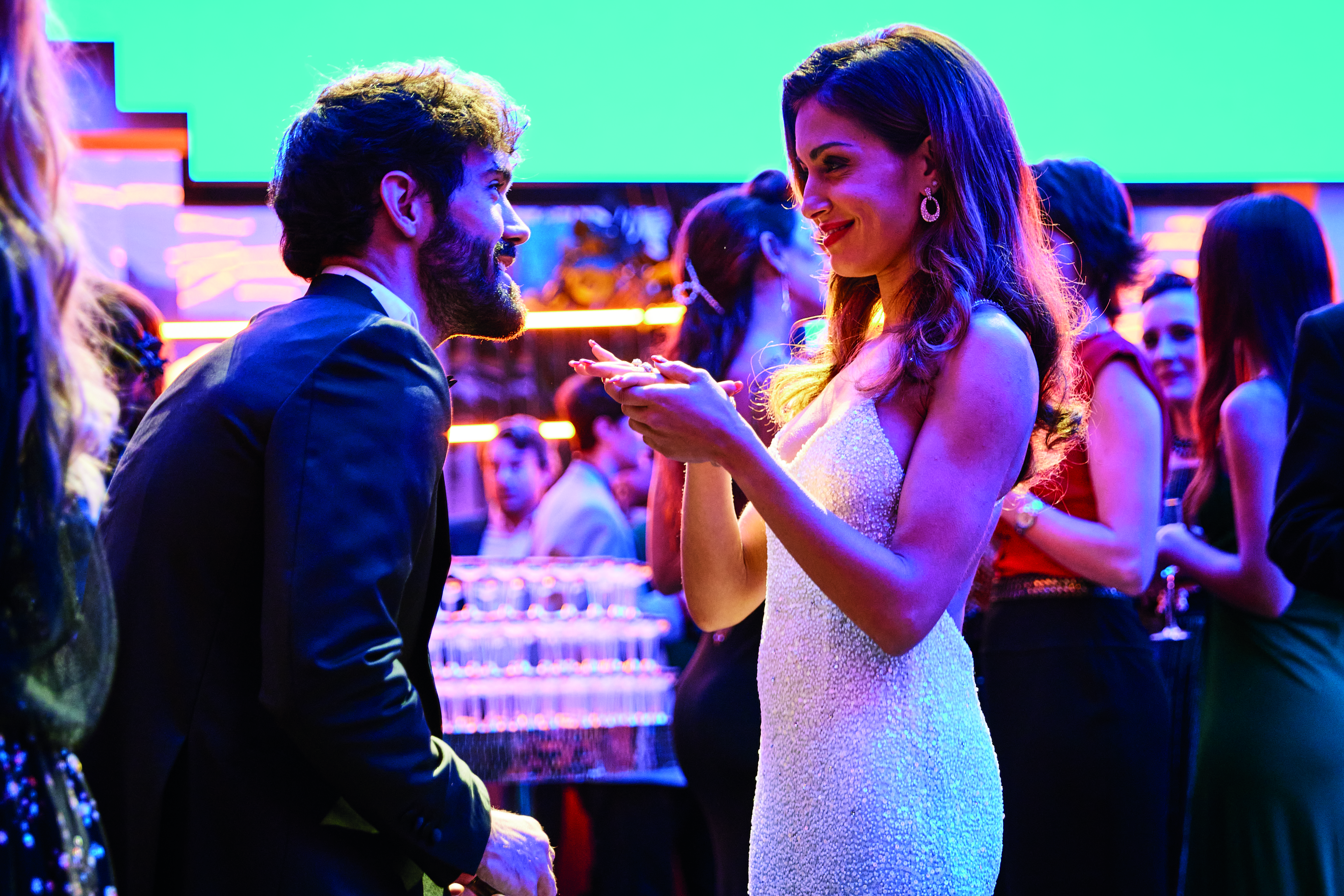 Oliver, el hijo de Nicole, pide matrimonio a Eva, en el sexto capítulo de ‘Eva & Nicole’, la ...