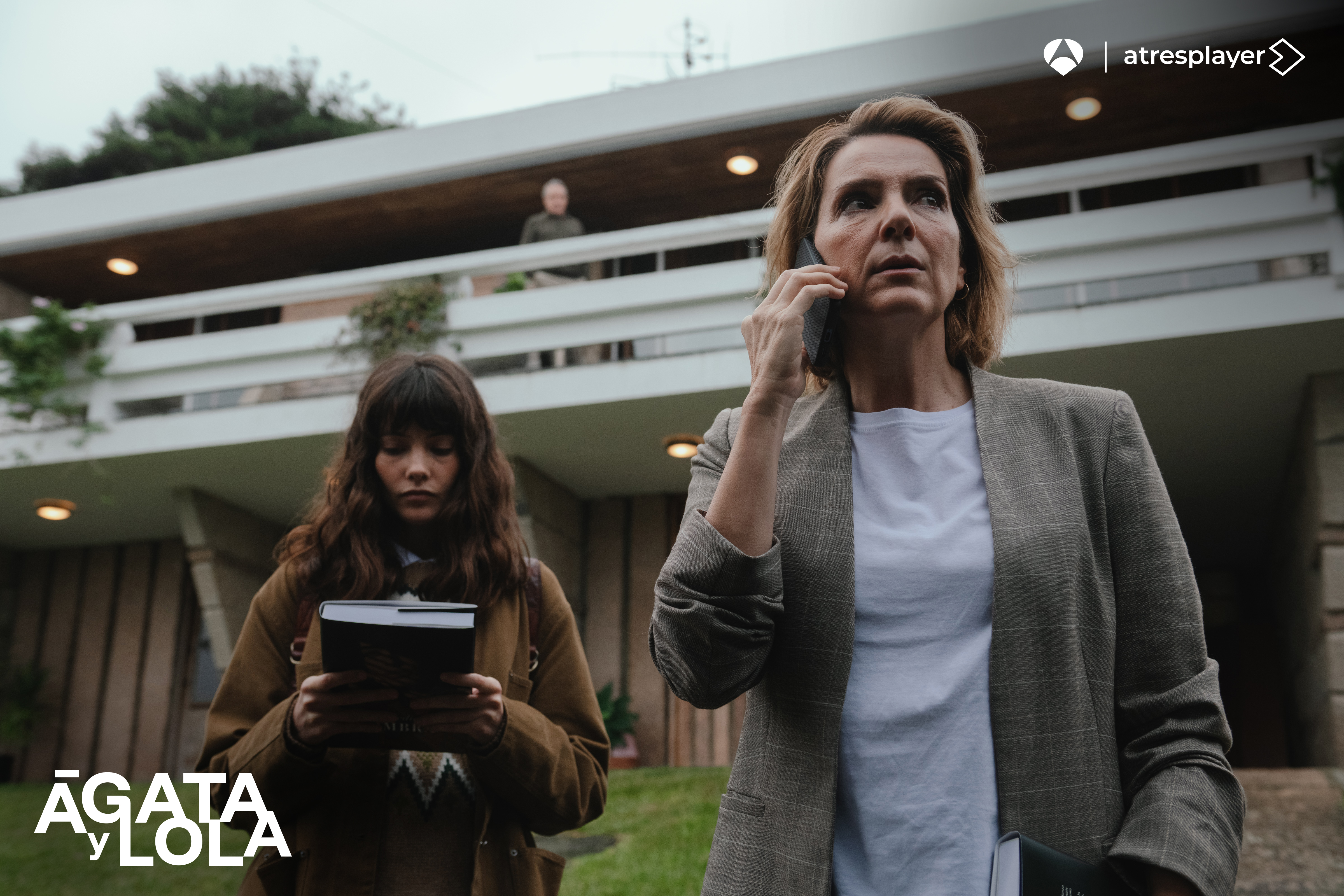 Antena 3 desvela las primeras imágenes de ‘Ágata y Lola’, su nueva ...
